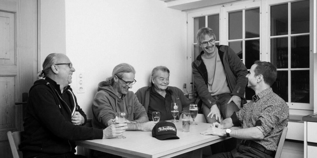 «Denn doooo bini dahääm» – so klingt der neue Song der Fine Young ...