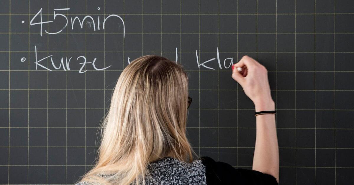 Beans the elf twitter we experienced an absolute amazing