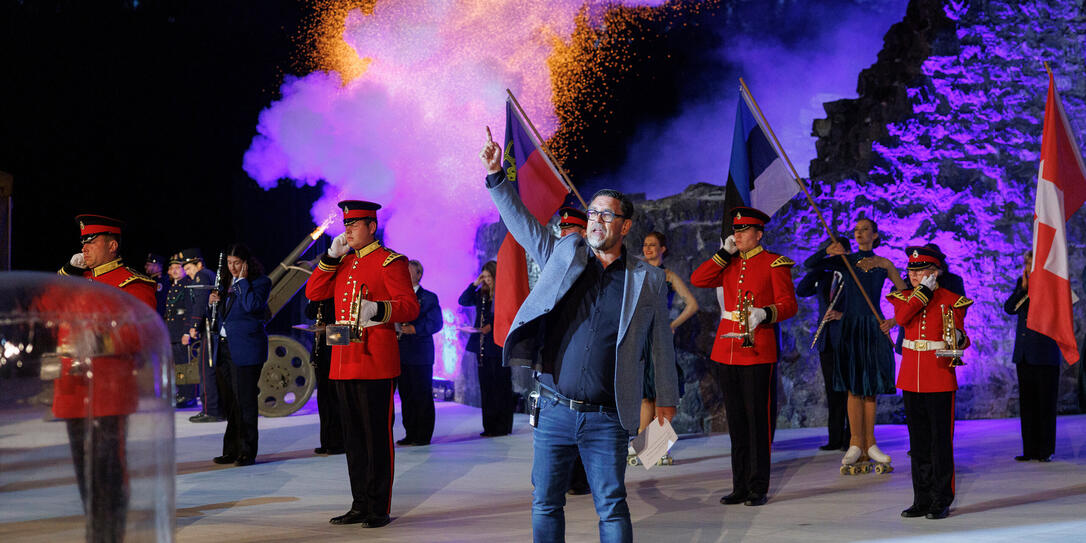 Es heisst wieder «Ruine frei» für «The Princely Liechtenstein Tattoo ...