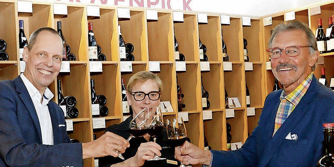 Mövenpick Wein Vaduz erstrahlt nach Umbau in neuem Glanz - Vaterland online