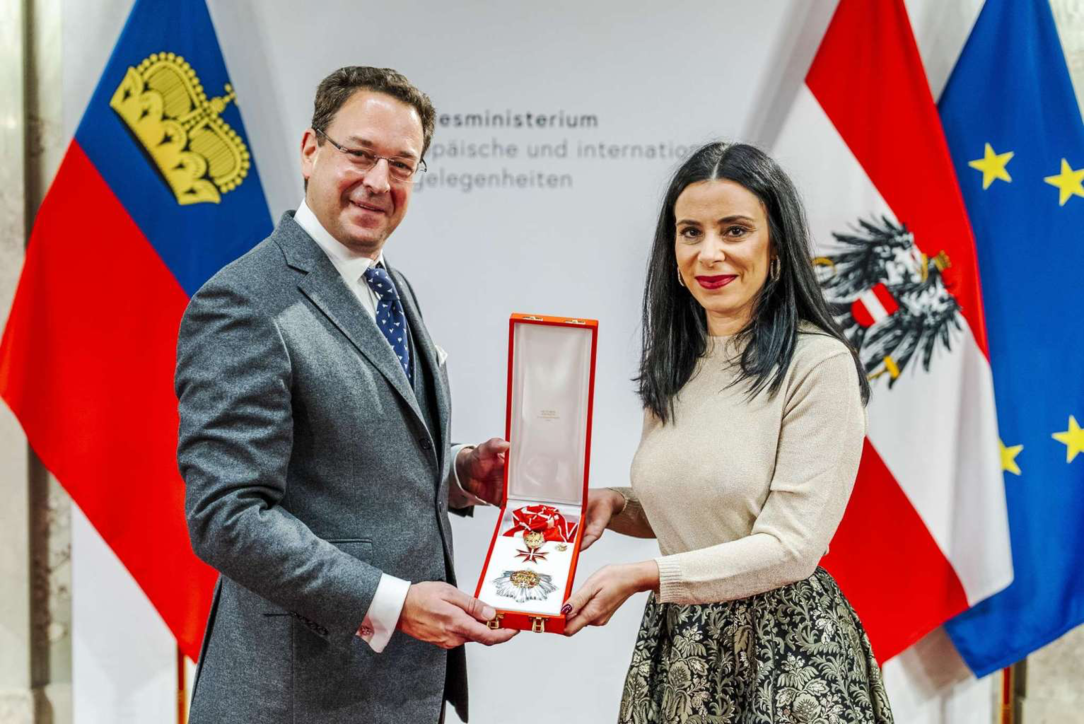 Ehemalige Aussenministerin Dominique Hasler wurde ausgezeichnet ...